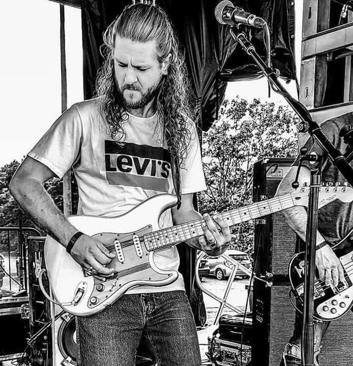 SINGER/SONGWRITER AARON NADEAU AT 727 OCEAN SUNSET TUESDAY JUNE 2nd ...